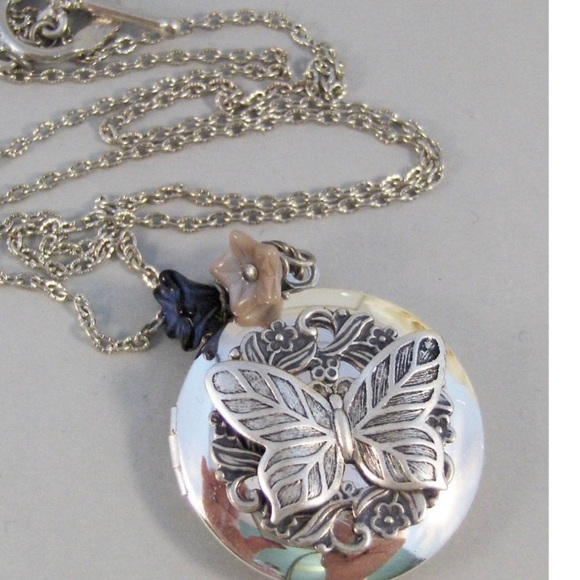 Valley Girl Designs | Jewelry | Butterfly Locket Necklace Flower ...